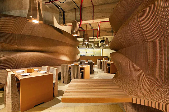 [INSOLITE] : Le carton comme principal matériau de construction pour ce ...